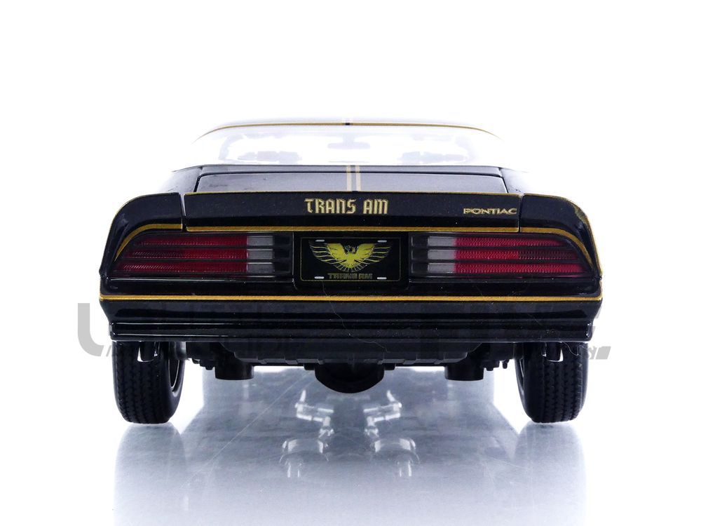 MAISTO 1/18 - PONTIAC Firebird Trans Am - 1978 - Five Diecast